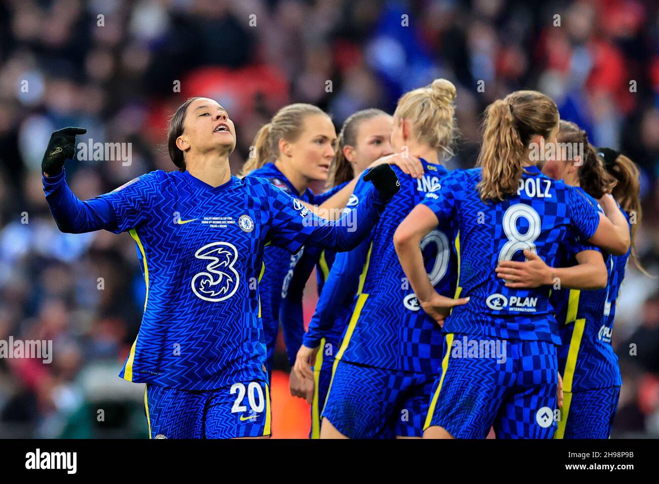 Sam Kerr #20 of Chelsea celebrates scoring to make it 2-0 Stock Photo ...
