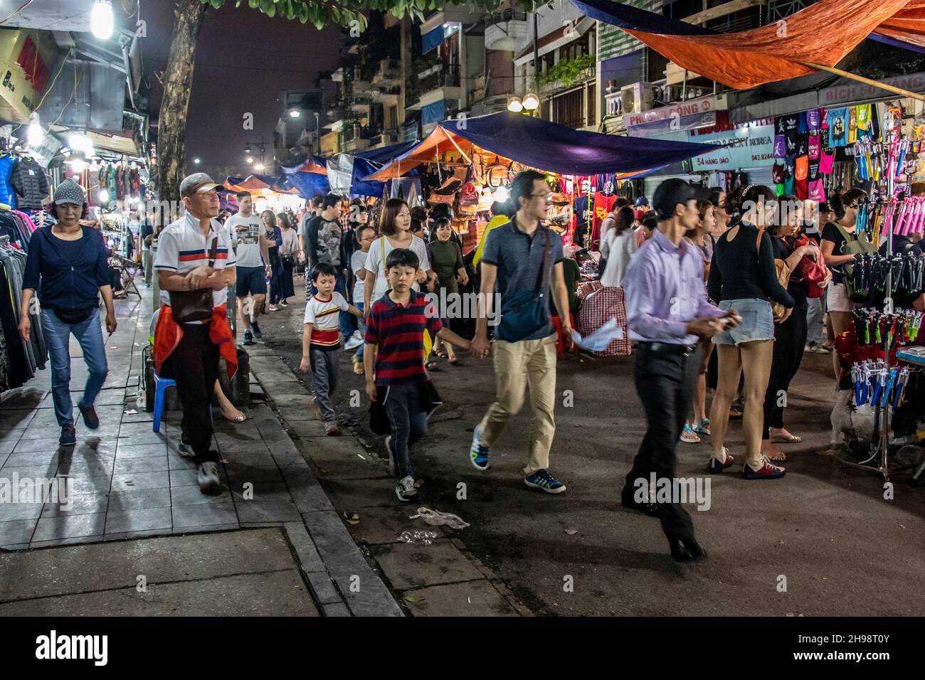 Hanoi textiles hi-res stock photography and images - Alamy