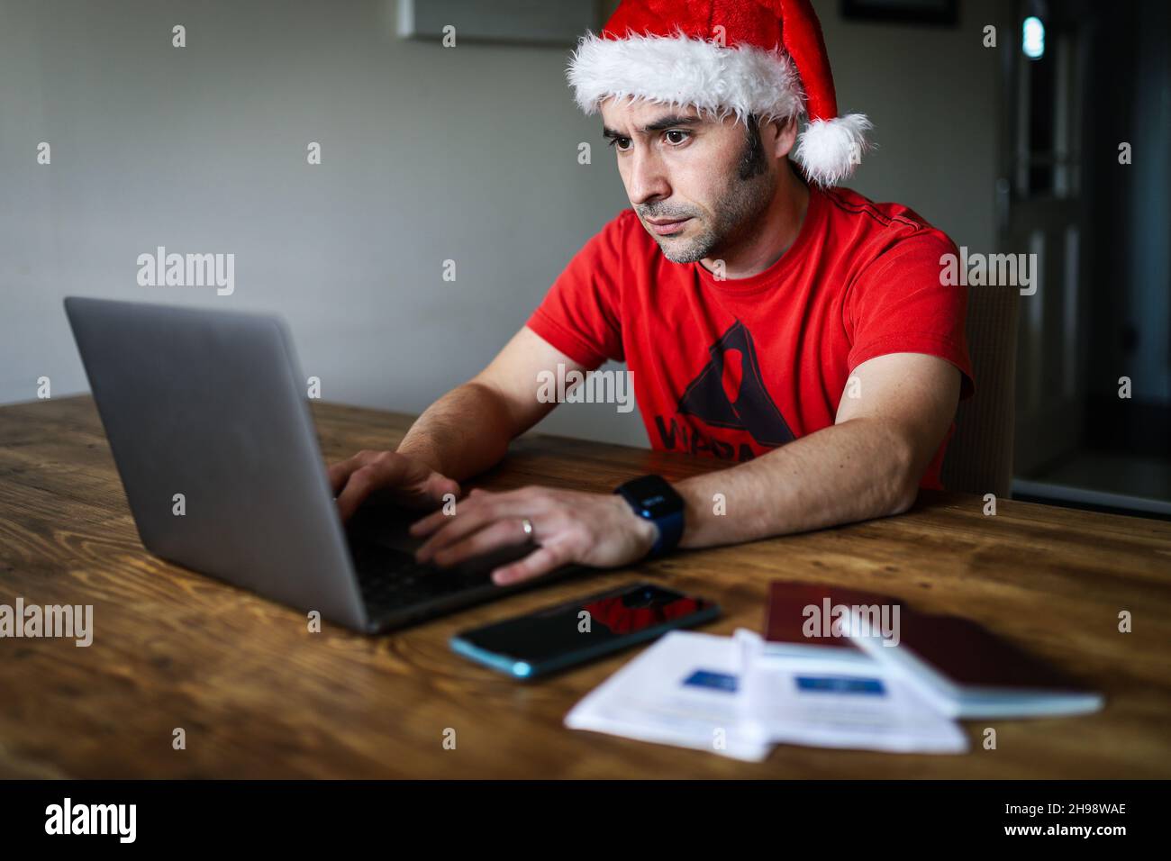 Certificates on table hi-res stock photography and images - Alamy