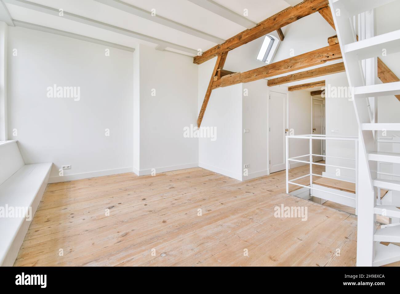 Bright interior design of a luxury house Stock Photo - Alamy