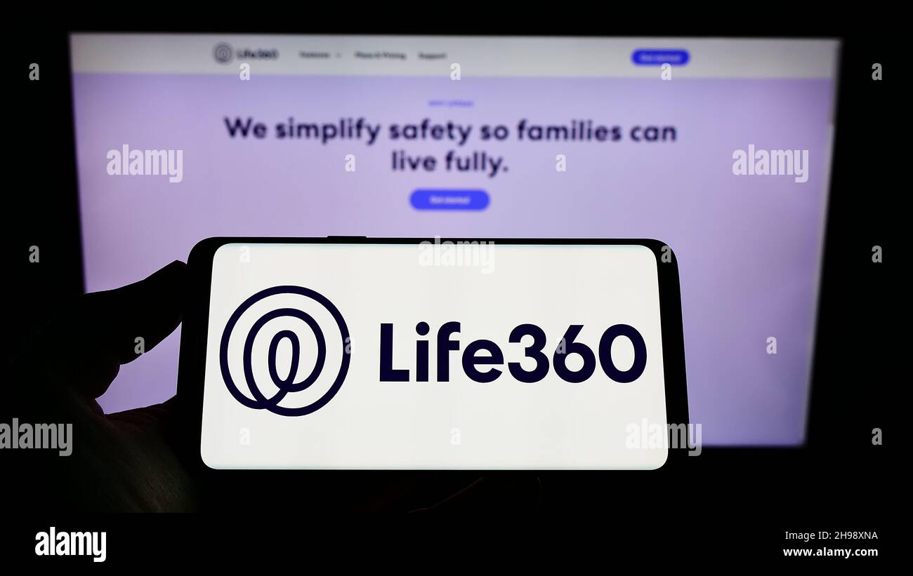 Life360 logo hi-res stock photography and images - Alamy