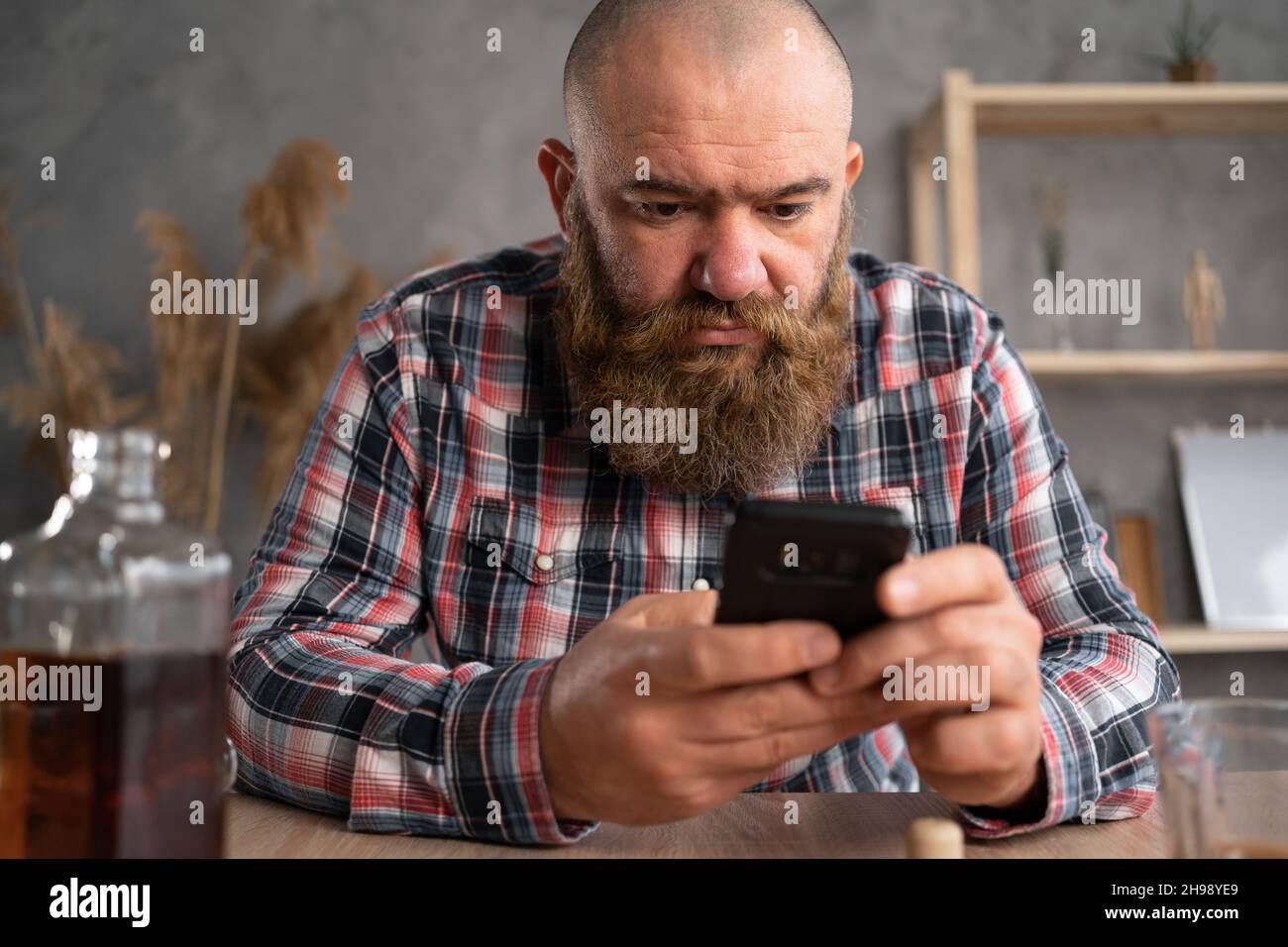 Alcoholic man addiction hi-res stock photography and images - Alamy