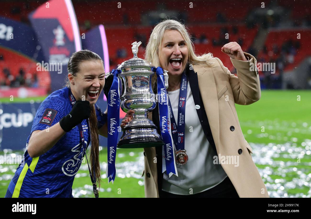 Fran kirby emma hayes hi-res stock photography and images - Alamy