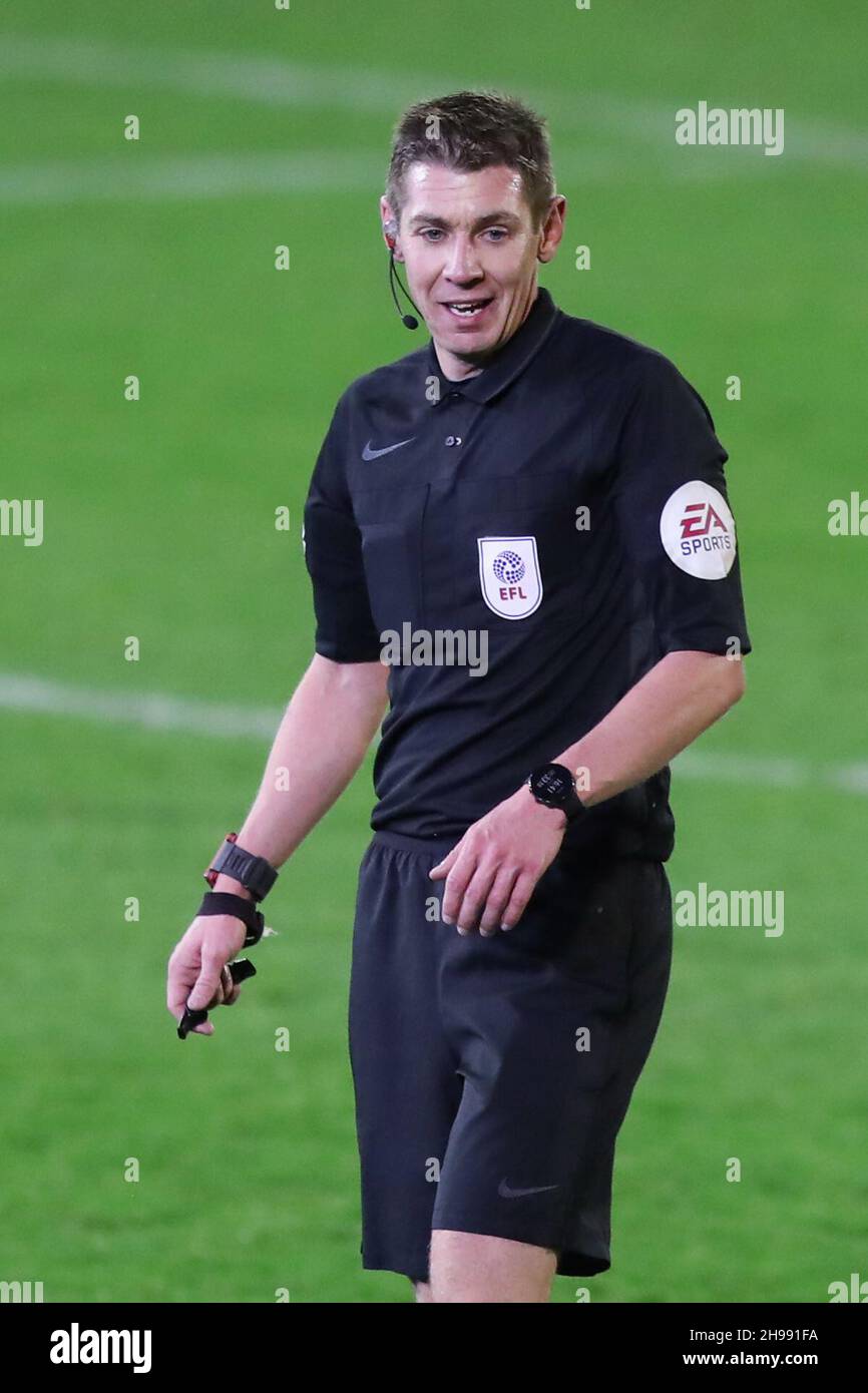 Referee Matt Donohue during the Sky Bet Championship match at Oakwell ...