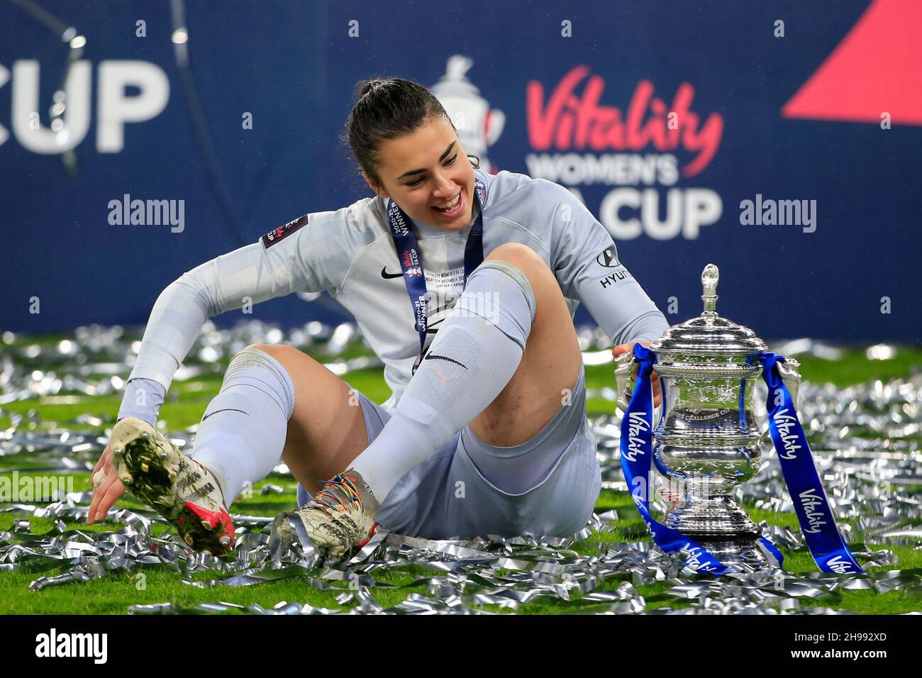 Zecira Musovic #1 of Chelsea shows her joy at winning the FA Cup Stock ...