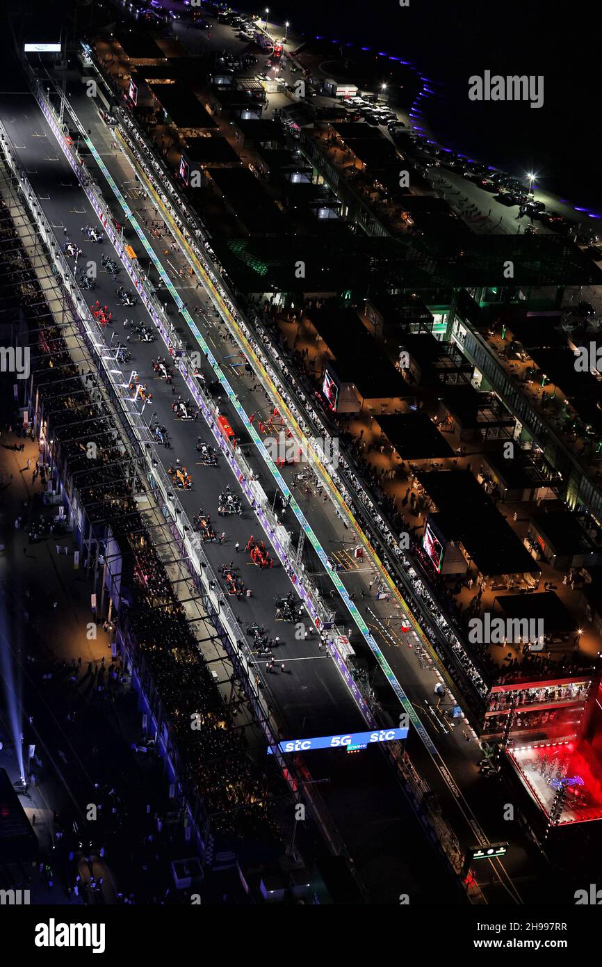 The grid before the start of the race. Saudi Arabian Grand Prix, Sunday ...