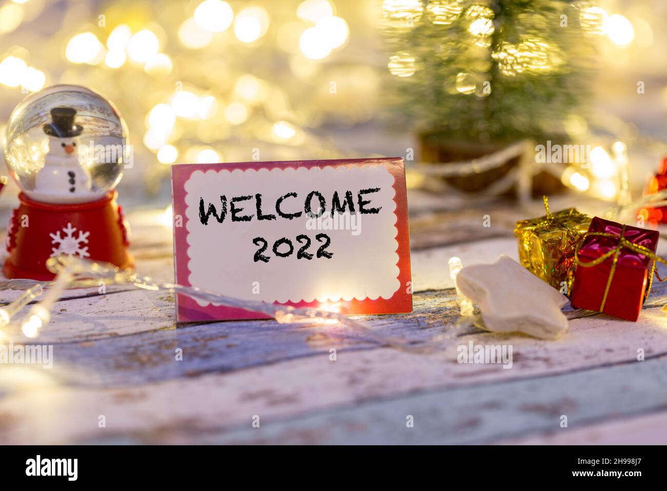 Welcome 2022 hi-res stock photography and images - Alamy
