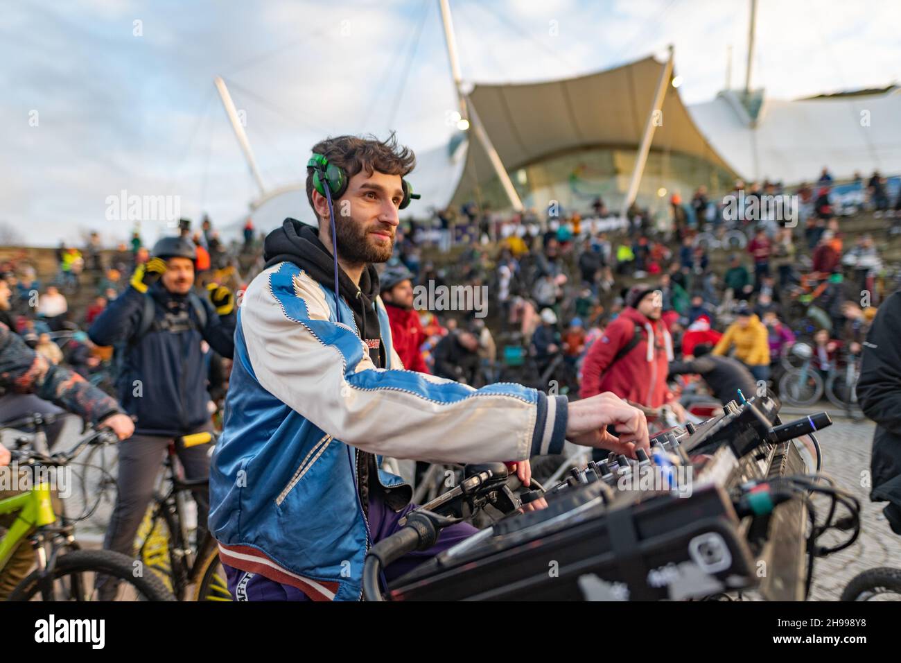 Dom whiting dj on a bike 2021 hi-res stock photography and images - Alamy