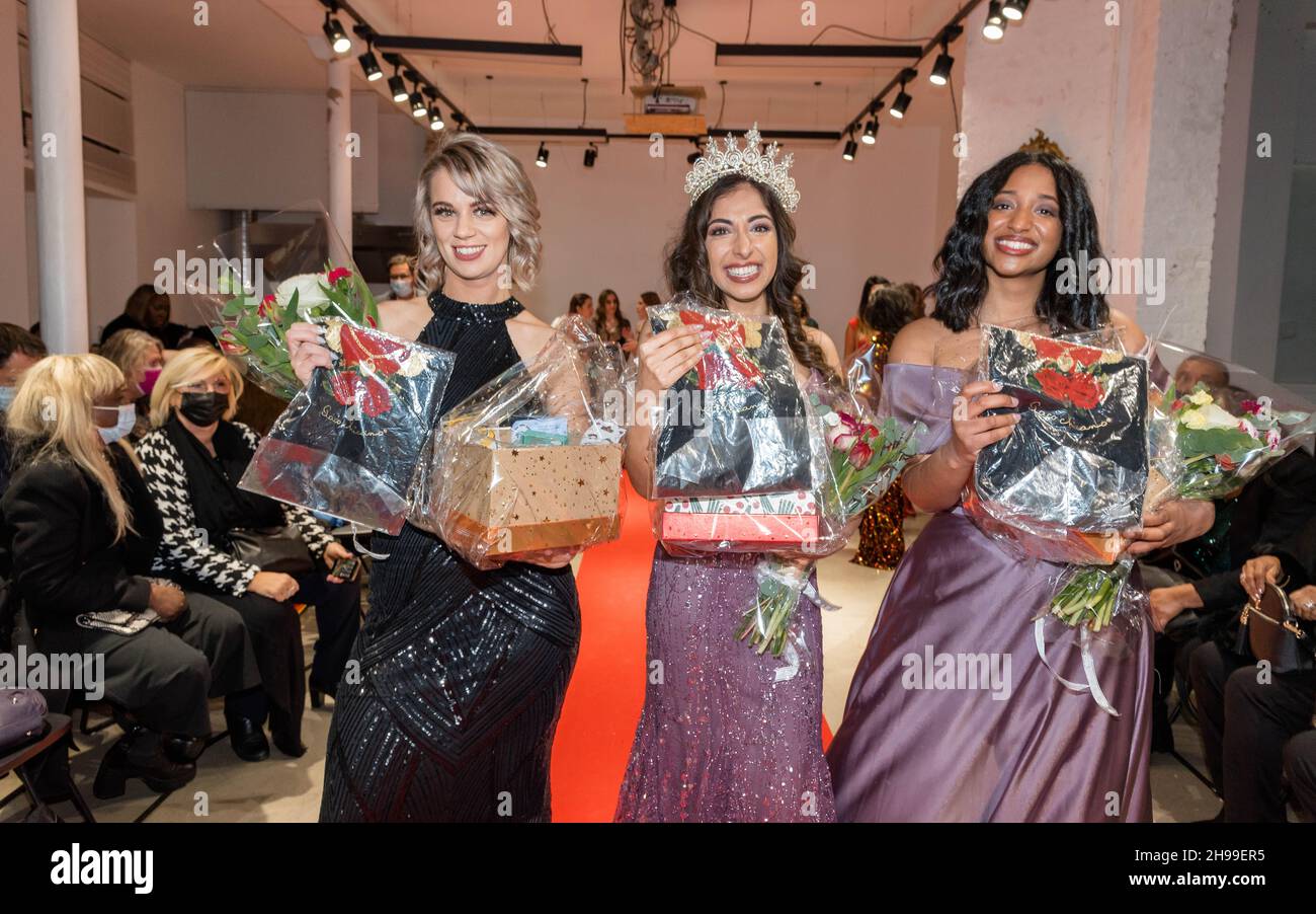 Paris : Concours Miss Universe Models France 2022 Stock Photo - Alamy
