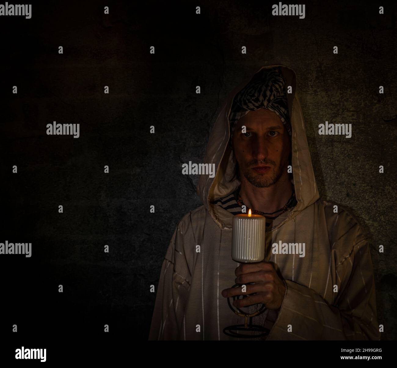 Tall man long priest hi-res stock photography and images - Alamy