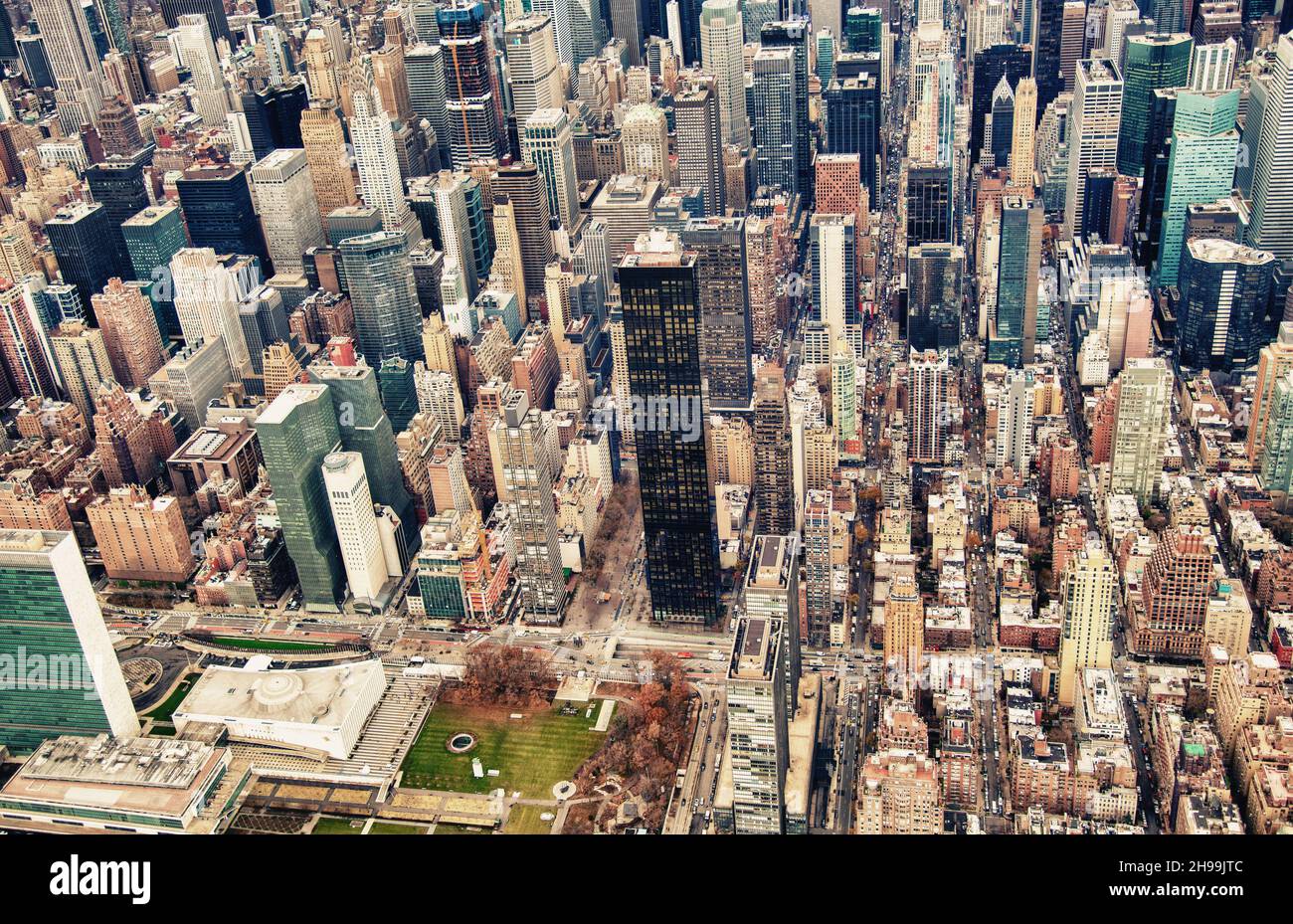 City streets from tall building people hi-res stock photography and ...