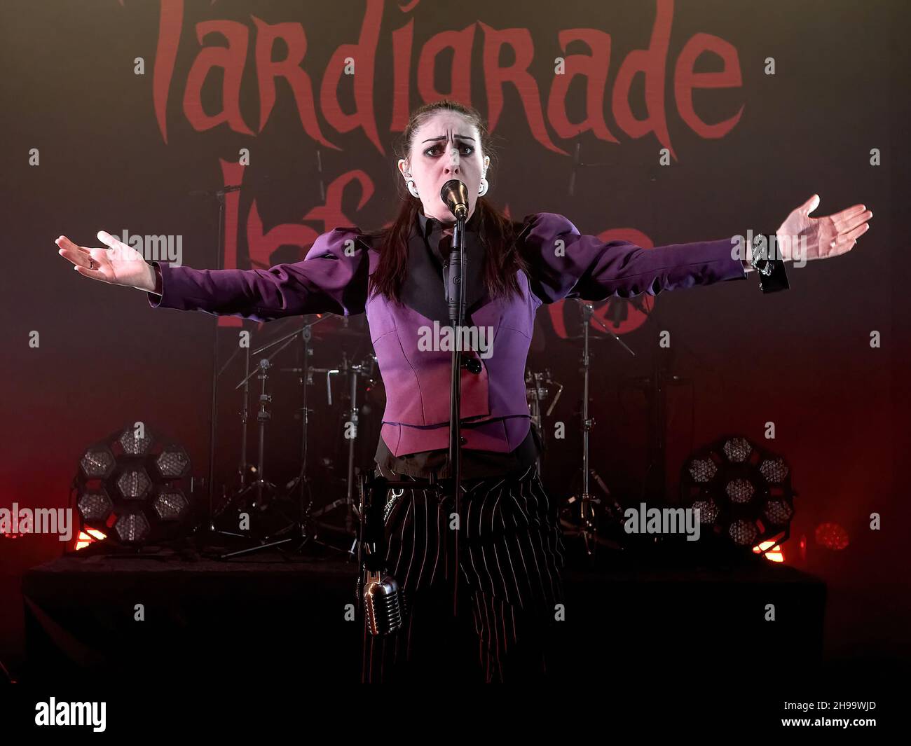 Tardigrade inferno concert hi-res stock photography and images - Alamy