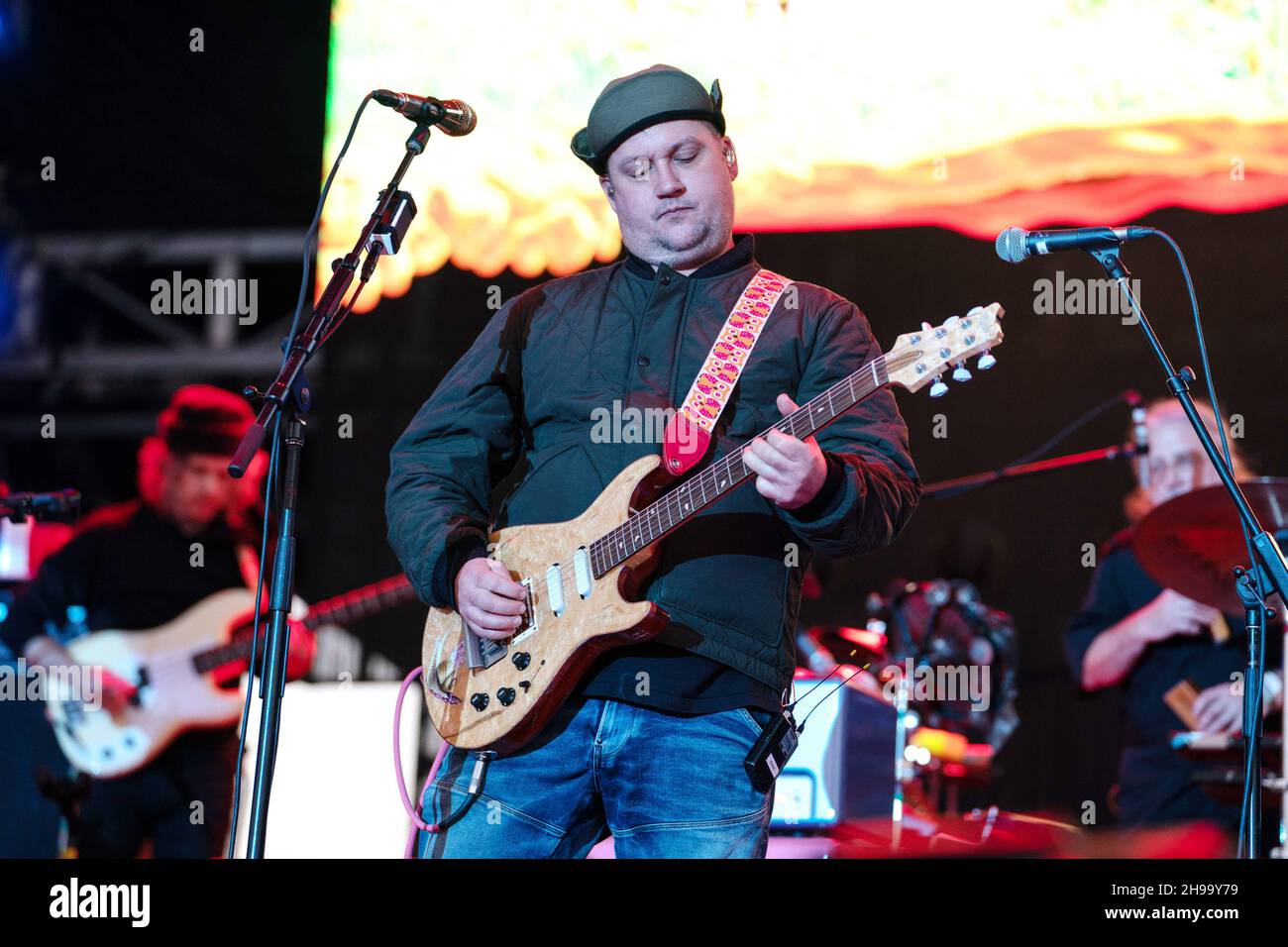 Fort Lauderdale, FL, USA. 4th Dec, 2021. Modest Mouse on stage during ...