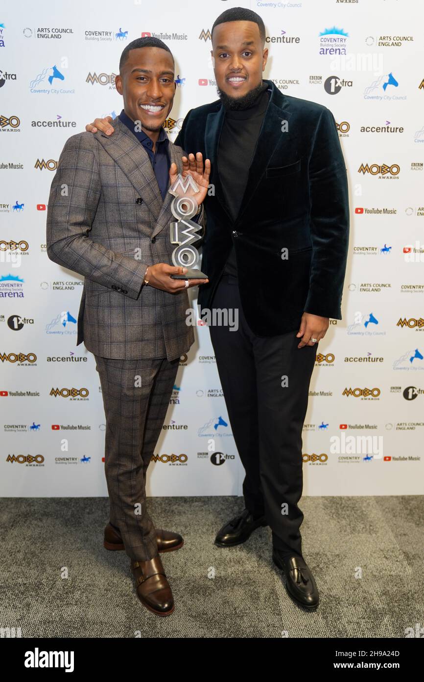 Yung filly hi-res stock photography and images - Alamy