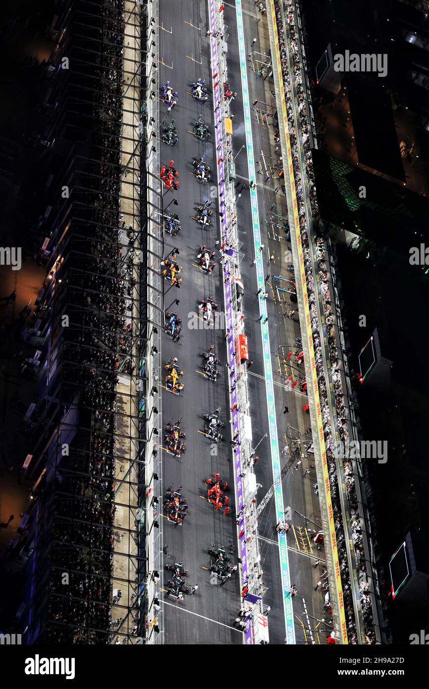 The grid before the start of the race. Saudi Arabian Grand Prix, Sunday ...