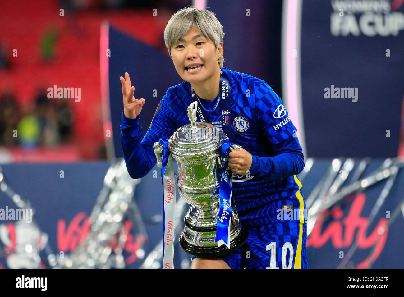 Ji So-Yun #10 of Chelsea celebrates the FA Cup win Stock Photo - Alamy
