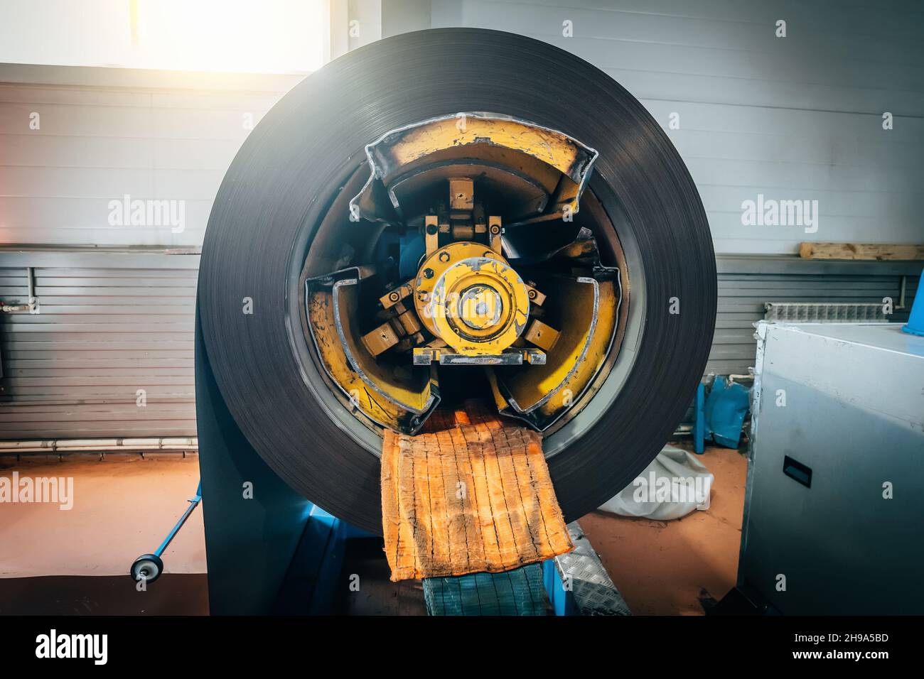 Heavy industry industry industries hi-res stock photography and images ...