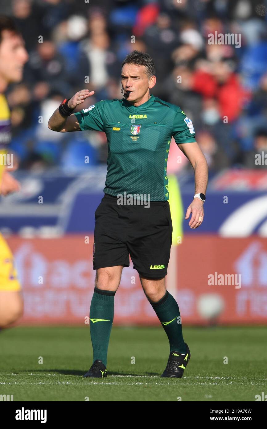 Massimiliano irrati referee hi-res stock photography and images - Alamy