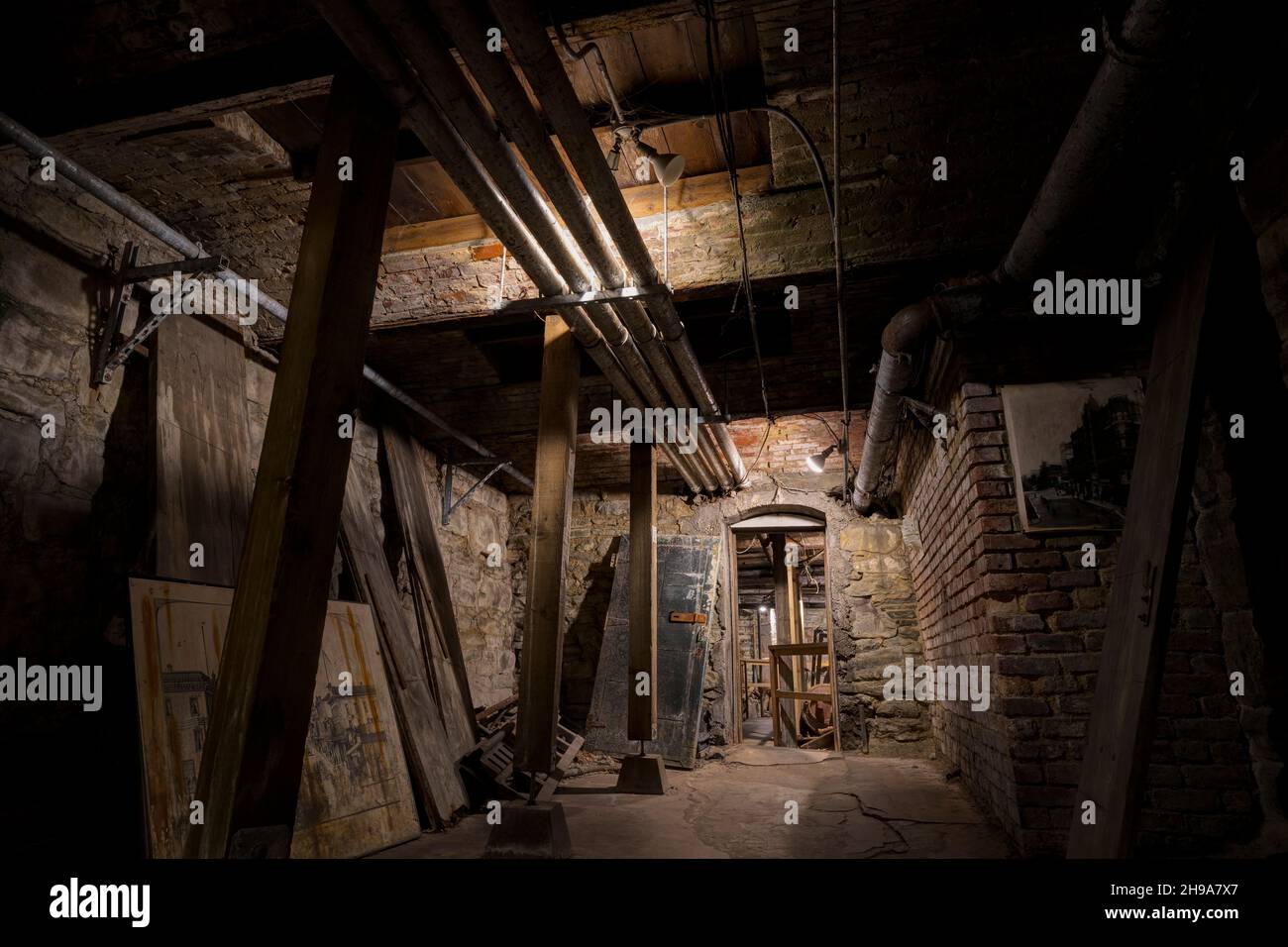 Seattle Underground Tour. Ground level in mid-19th century. After the ...