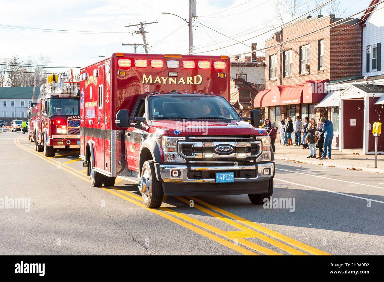 Christmas parade fire trucks hi-res stock photography and images - Alamy