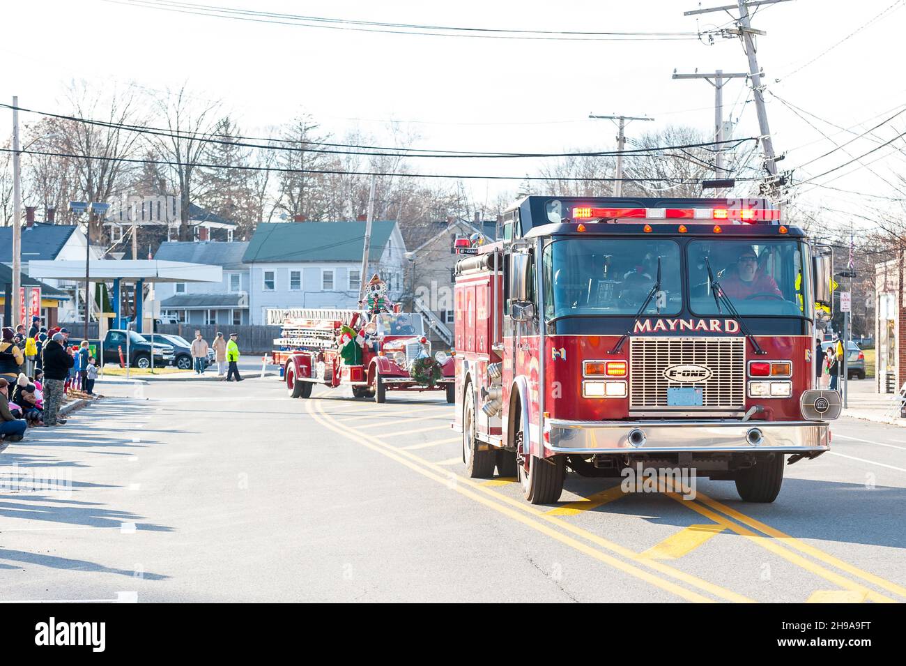 Christmas parade fire trucks hi-res stock photography and images - Alamy