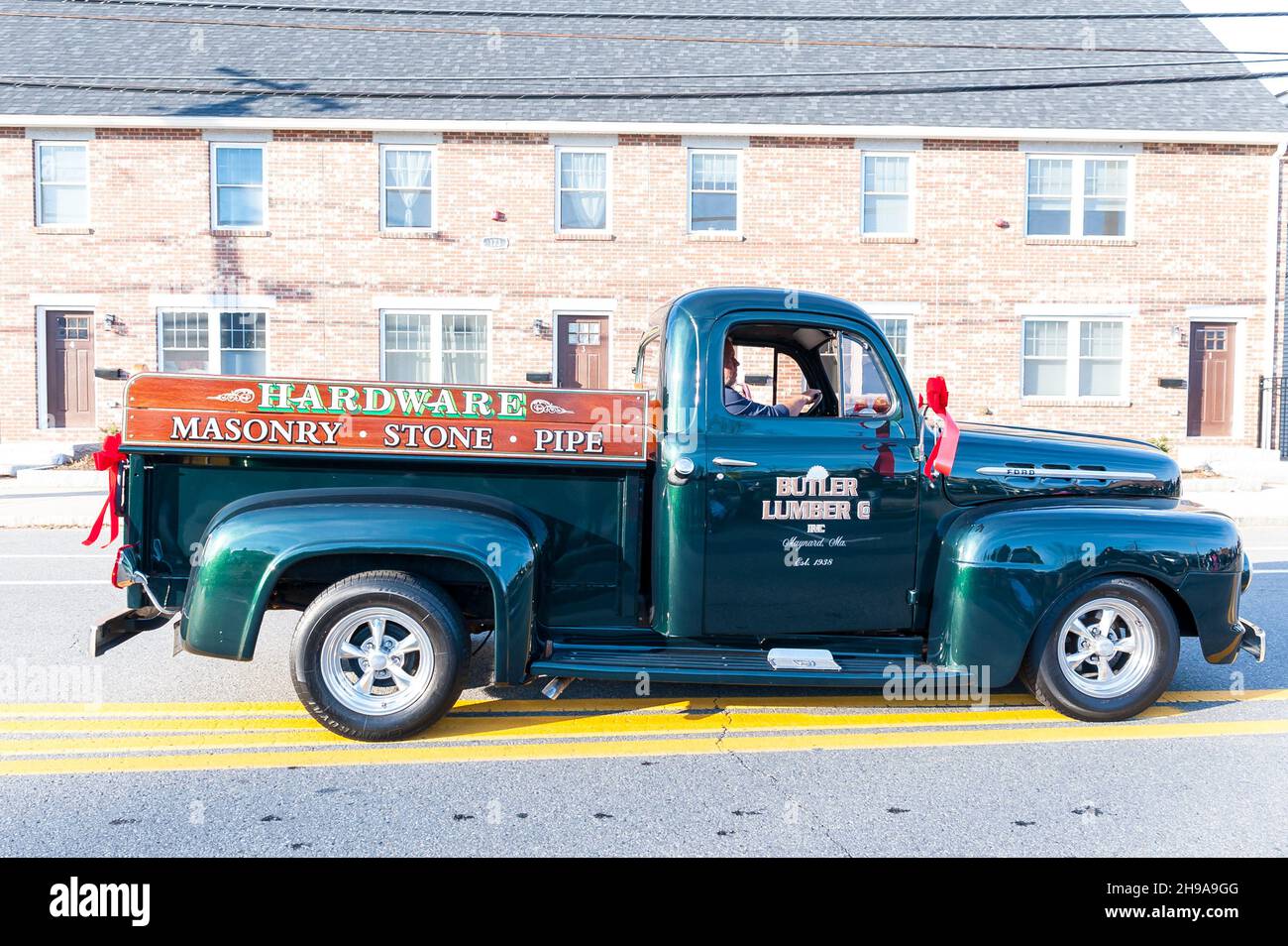 1951 ford pickup truck hi-res stock photography and images - Alamy