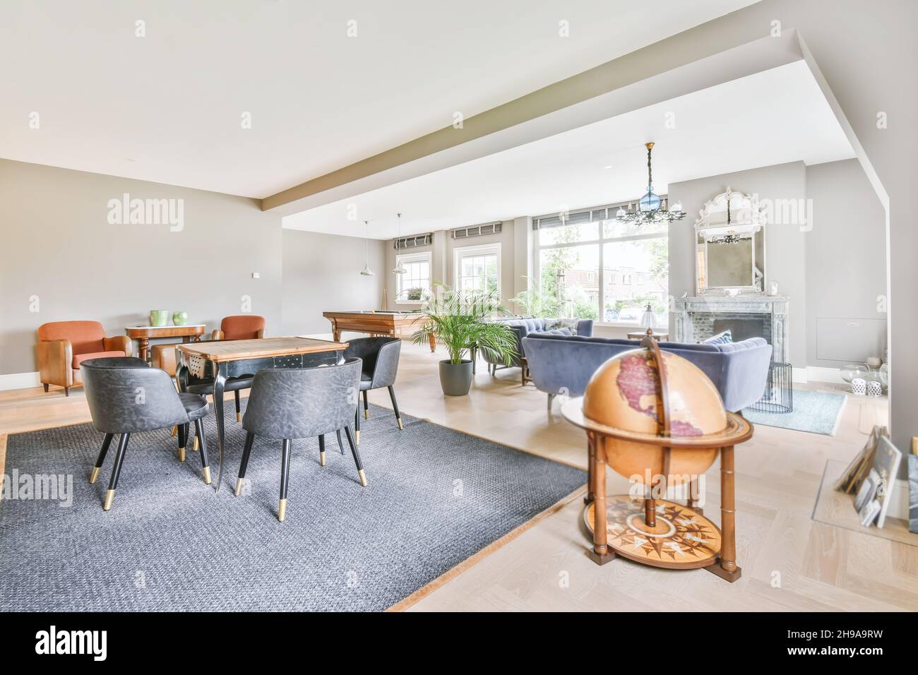 Padded room hi-res stock photography and images - Alamy