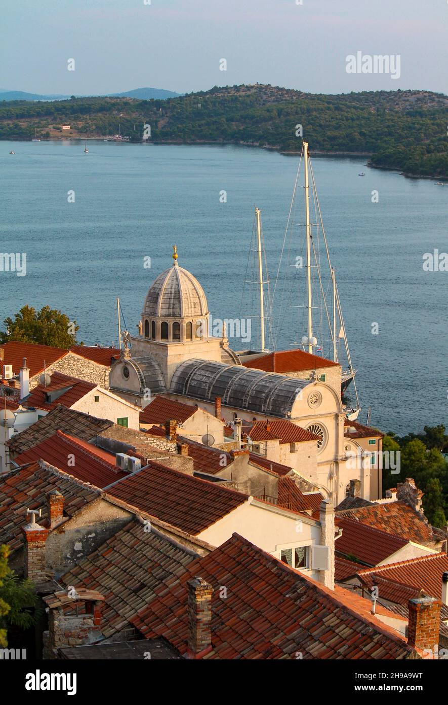 Famous St. Jacob cathedral in Sibenik, Croatia Stock Photo - Alamy