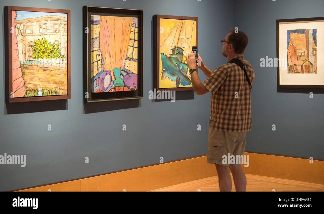 Patricia and phillip frost art museum hi-res stock photography and ...