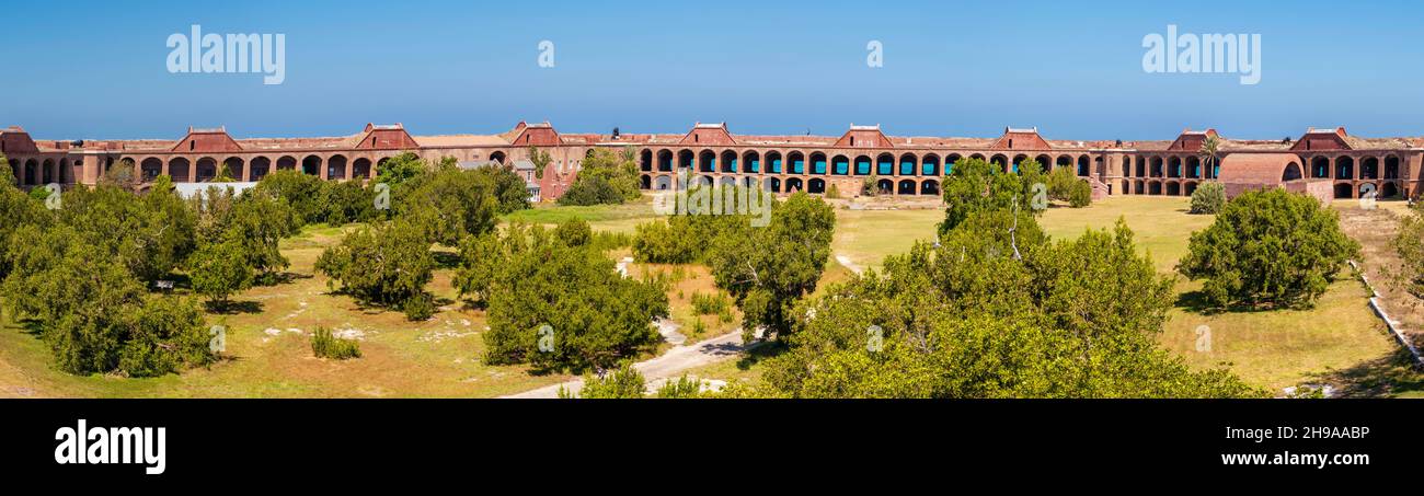 Looking onto the parade ground from the parapet. Dry Tortugas National ...