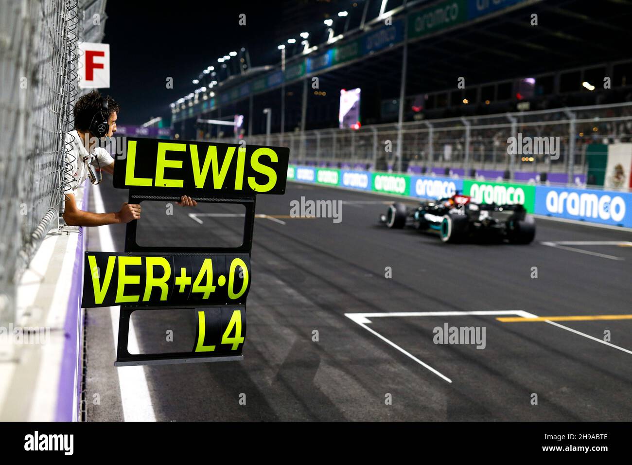 Pit board for lewis hamilton hi-res stock photography and images - Alamy