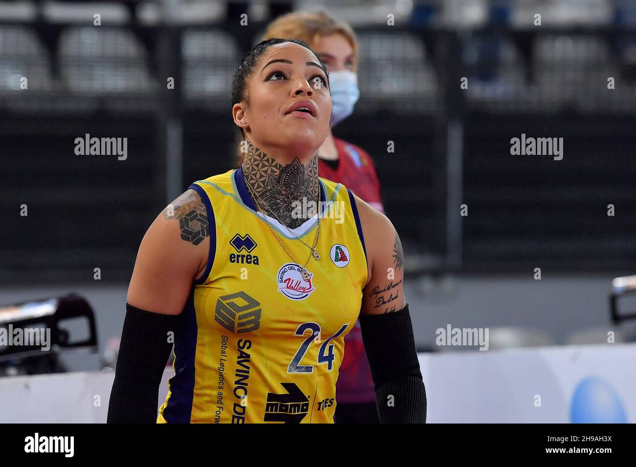 Brenda Castillo Model