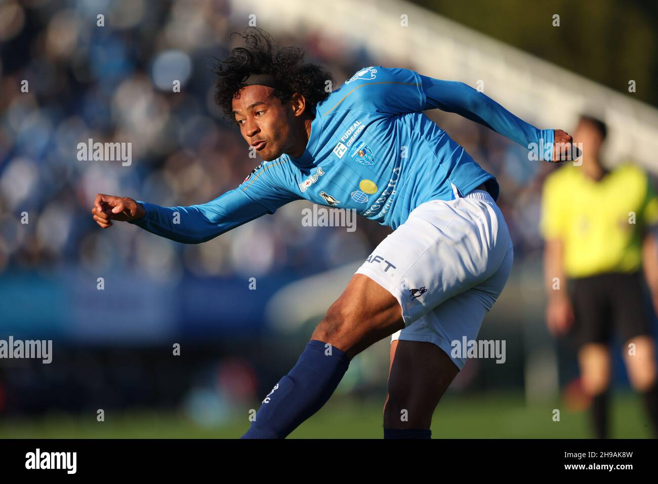 Kanagawa, Japan. 4th Dec, 2021. Ryo Germain (Yokohama FC) Football/Soccer : 2021 J1 League match ...