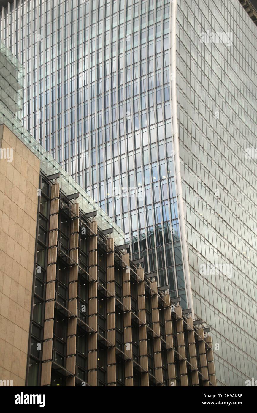 Facade of a modern building with glass windows in London Stock Photo ...