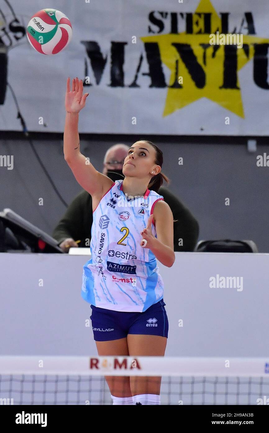 Sara bene hi-res stock photography and images - Alamy