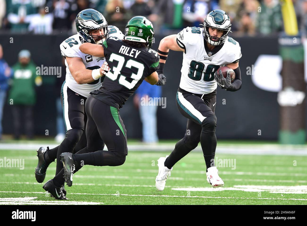 Dallas goedert hi-res stock photography and images - Alamy