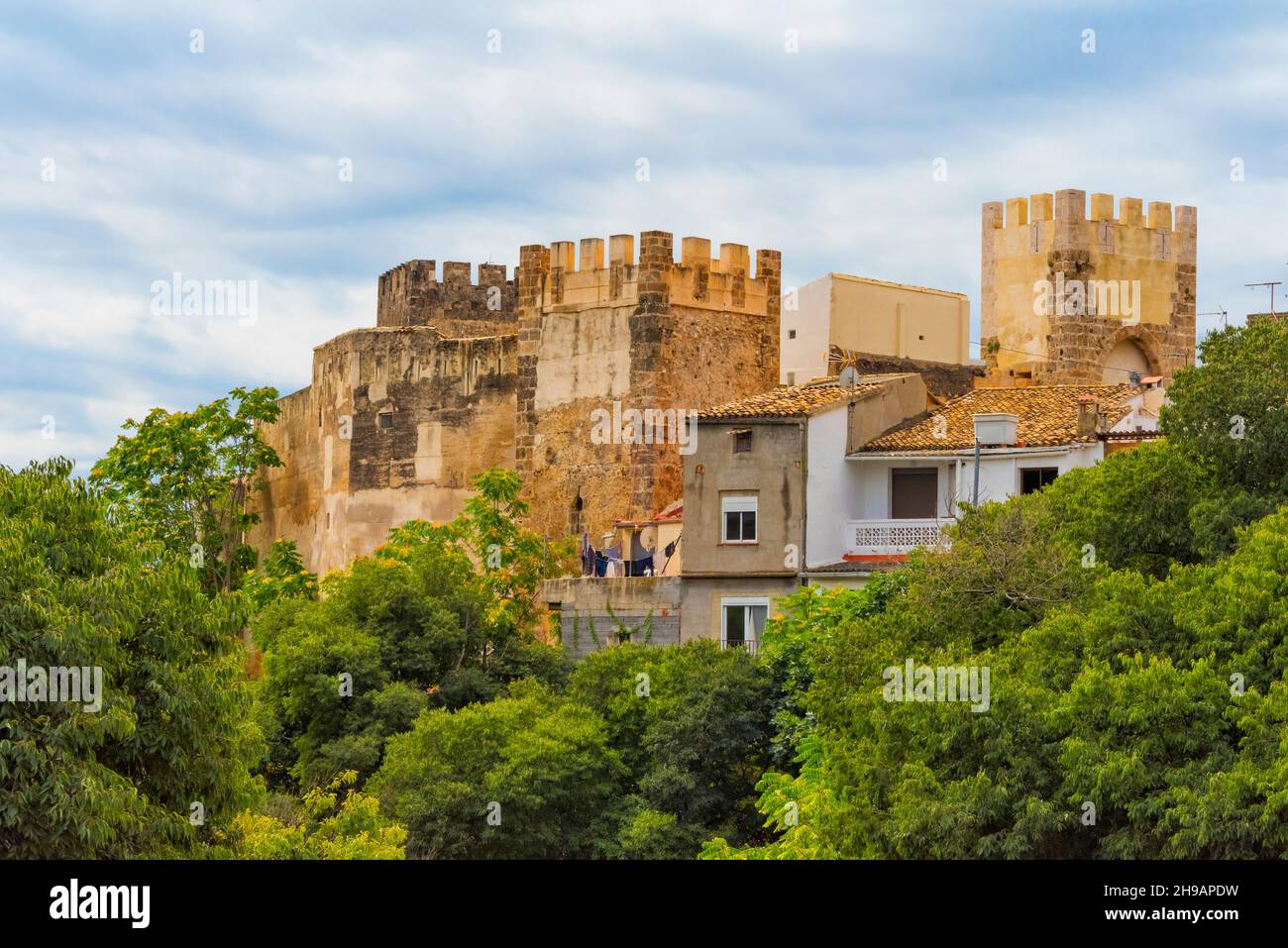 Castillo de Bunol with old houses, Bunol, Valencia Province, Spain ...