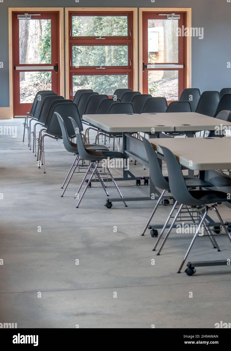 Generic meeting room hi-res stock photography and images - Alamy