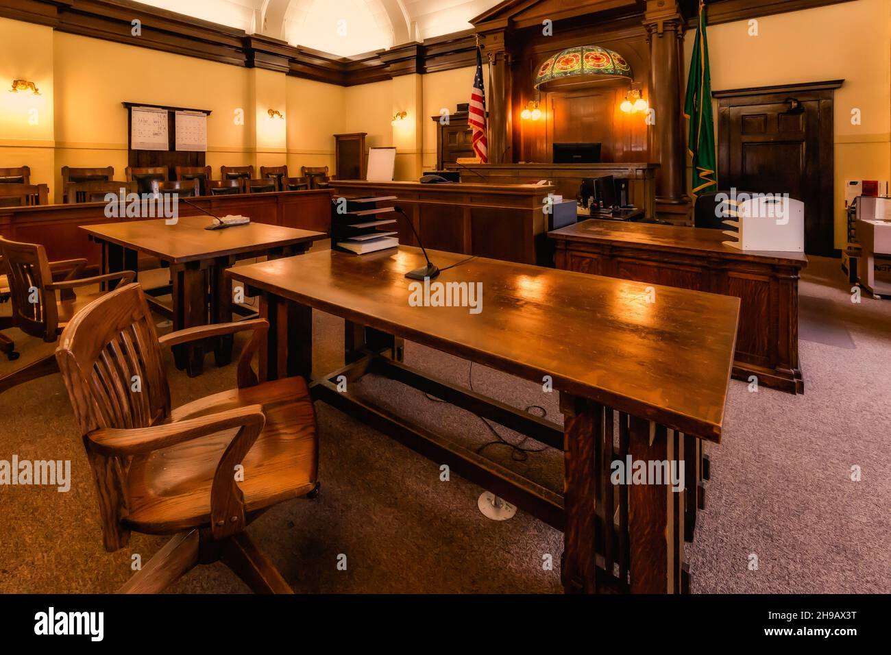 Courtroom with Judge's Bench, Defendant's Table and Plaintiff's Table ...