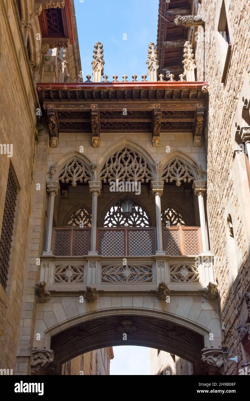 Historic building in Gothic Quarter, Barcelona, Barcelona Province ...