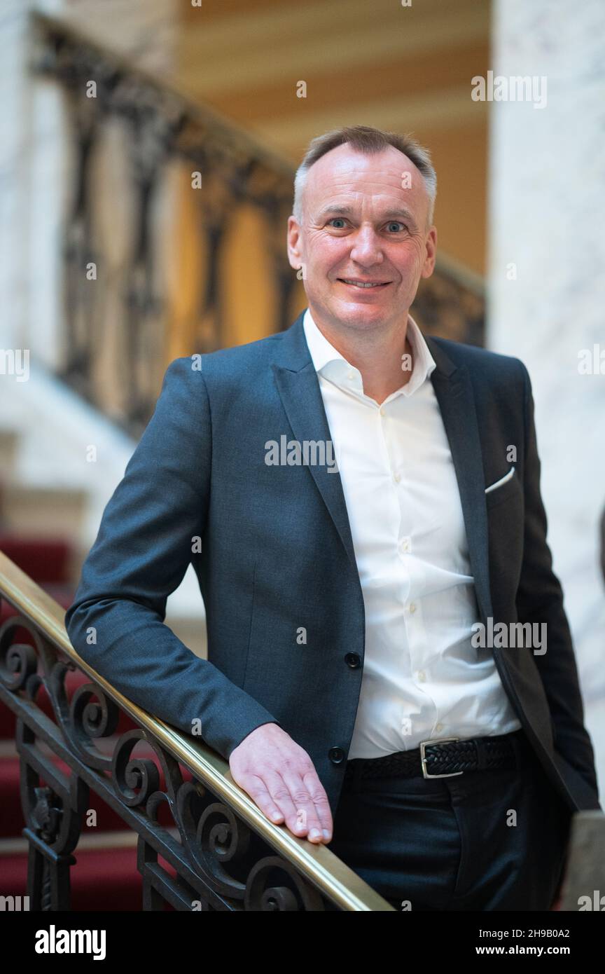 Henkell freixenet hi-res stock photography and images - Alamy