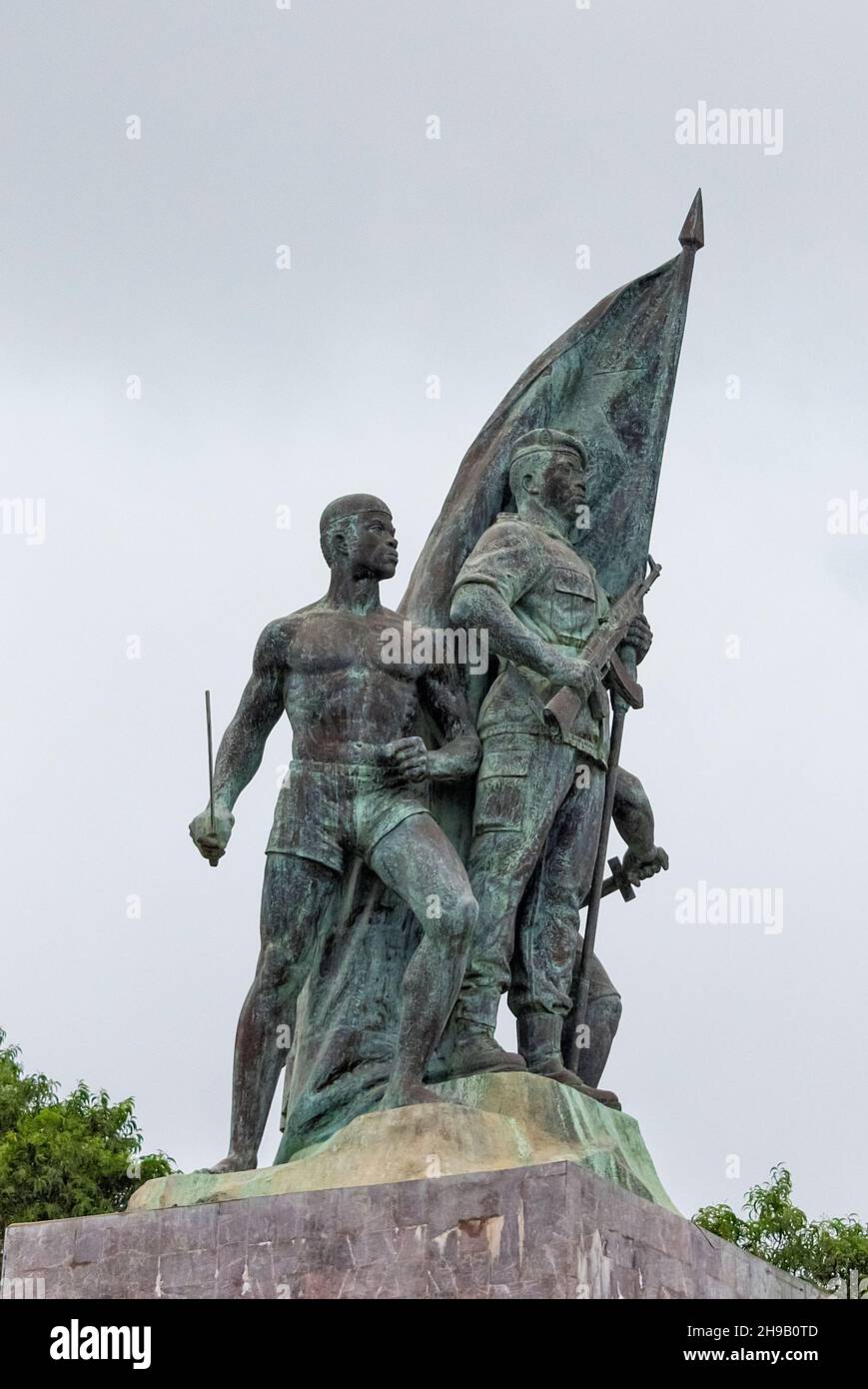 Monument at Place des Martyrs, Cotonou, Benin Stock Photo - Alamy