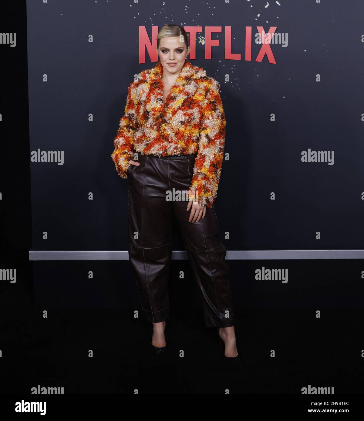 New York, United States. 05th Dec, 2021. Renee Rapp arrives on the red ...