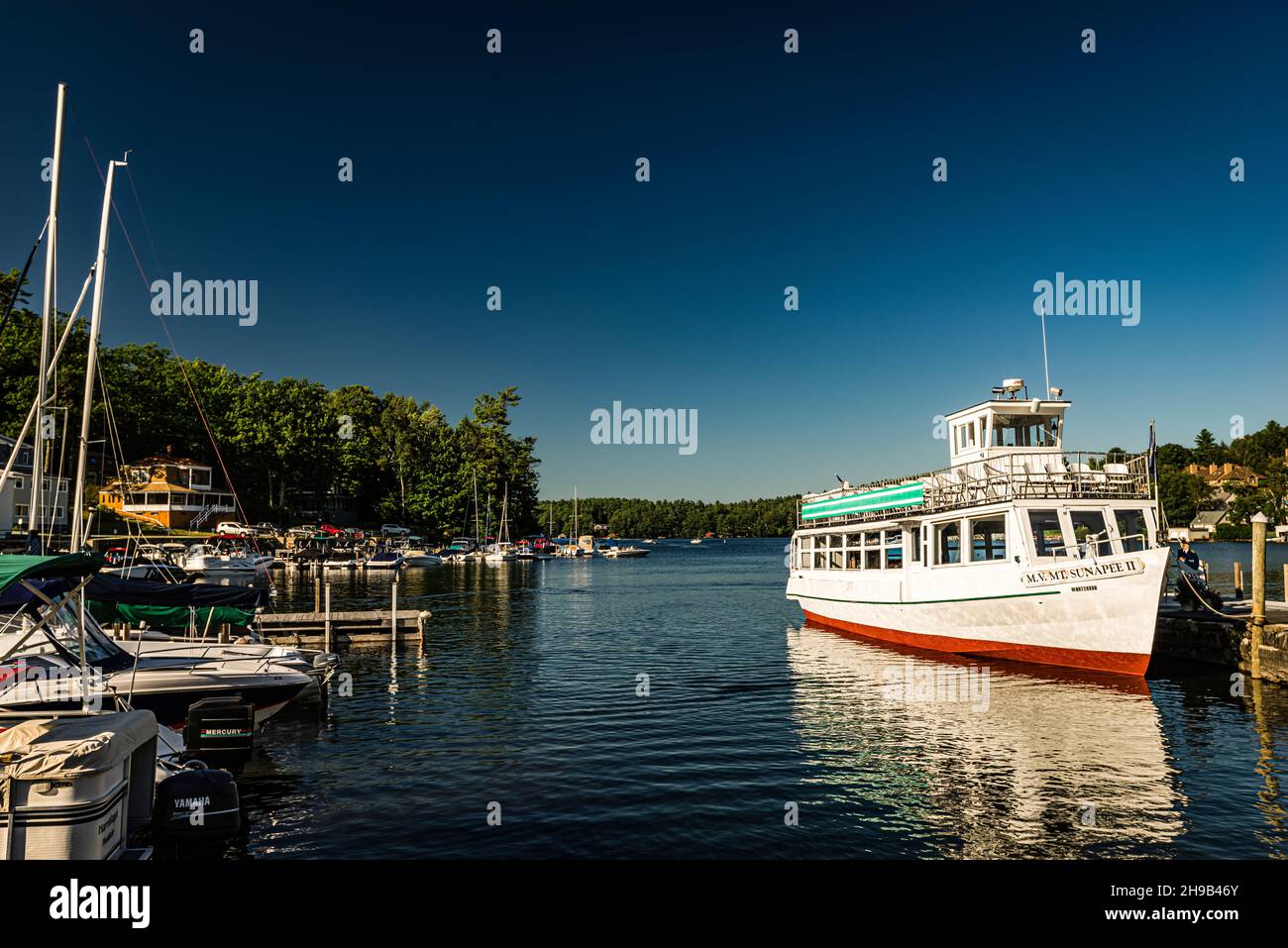 Mv mount sunapee ii hi-res stock photography and images - Alamy