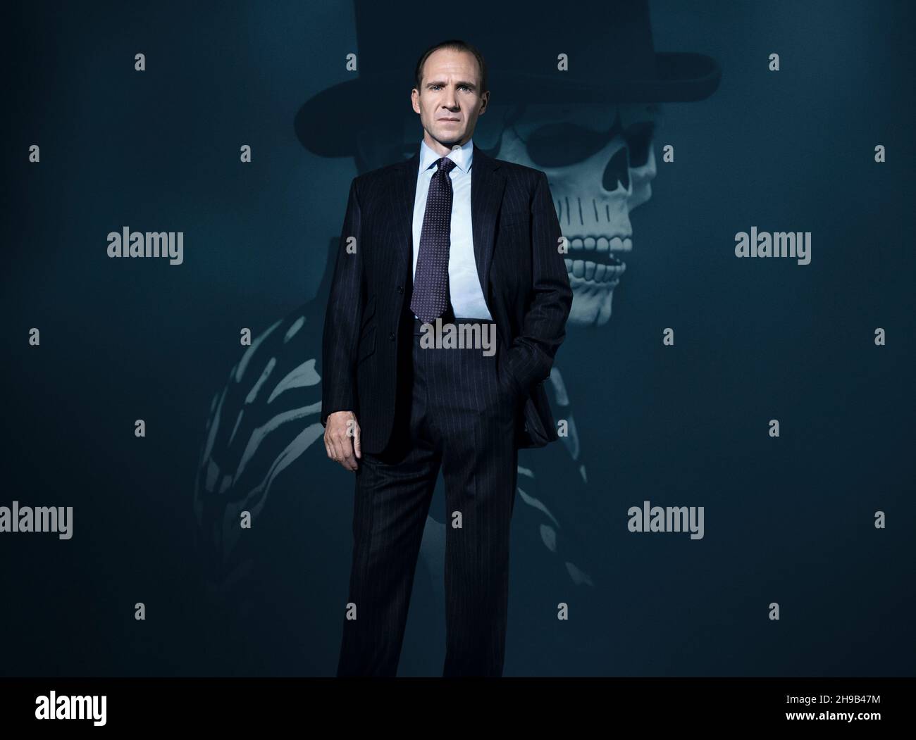 James bond, spectre, daniel craig hi-res stock photography and images ...