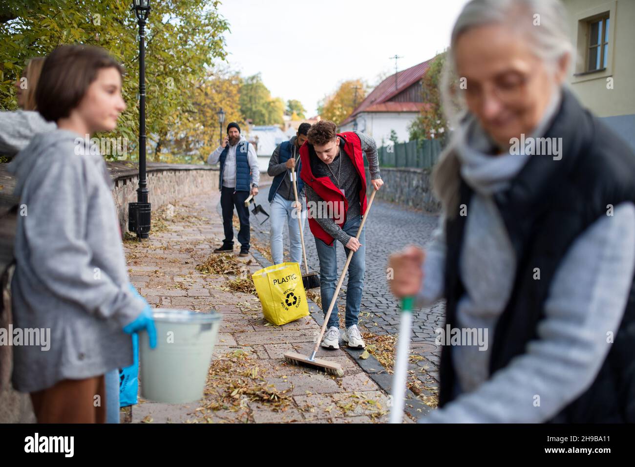 Cleaning up street waste hi-res stock photography and images - Alamy