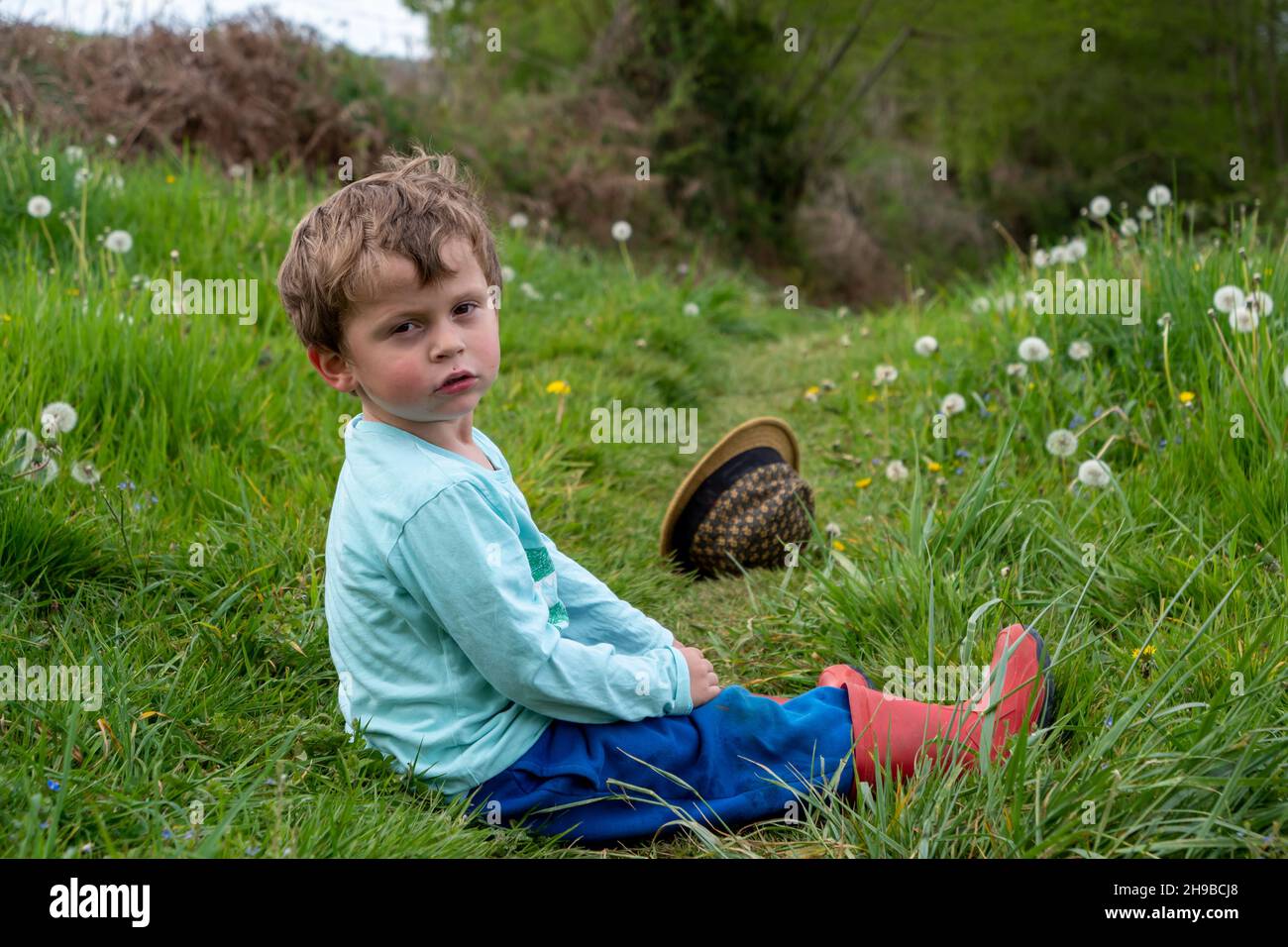 a young child in nature Stock Photo - Alamy
