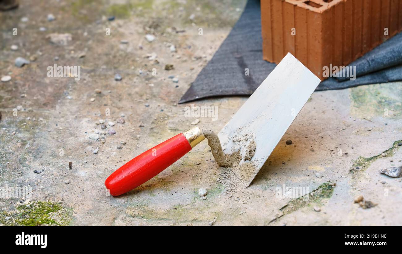 Hand grip brick hi-res stock photography and images - Alamy