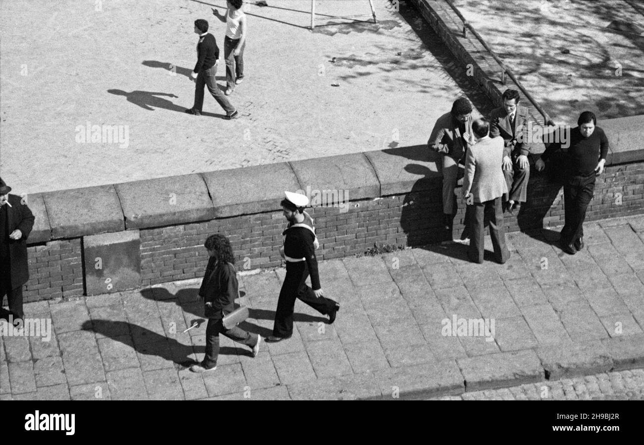 Political situation in europe hi-res stock photography and images - Alamy