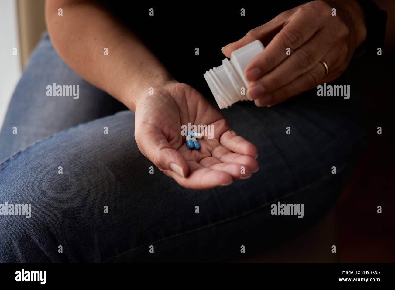 Self medicate hi-res stock photography and images - Alamy